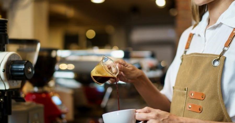 Frases de Cafeteria: 70 Ideias que Vão Bem com Café | Abrahão