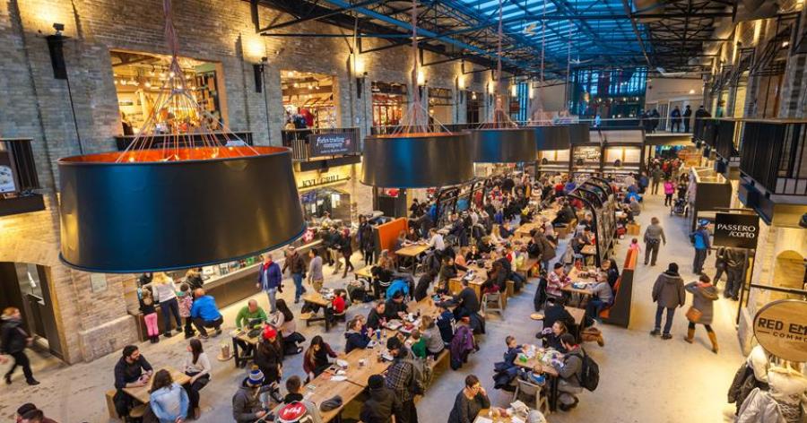 Food Hall: tudo sobre essa tendência gastronômica